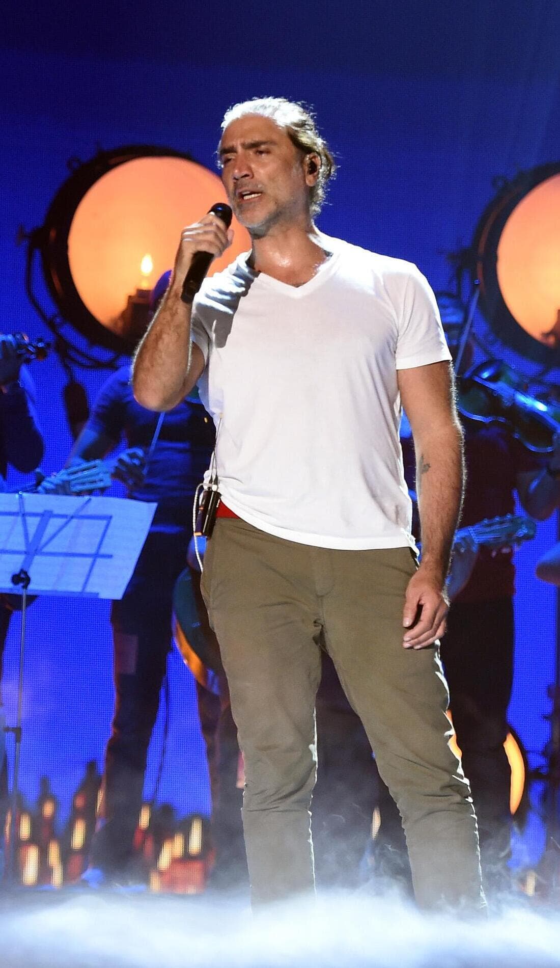 Alejandro Fernandez Concert Tickets, 2024 Tour Dates & Locations | SeatGeek