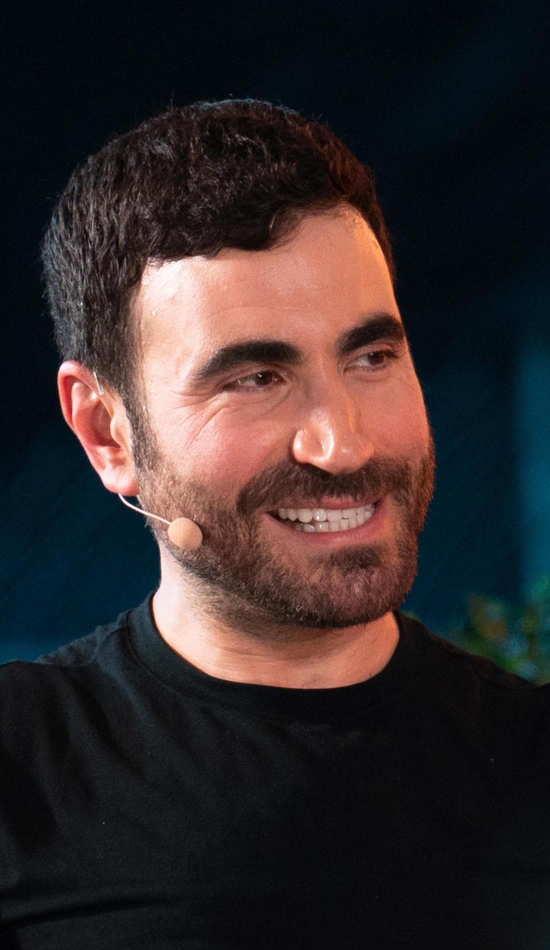 Brett Goldstein Tickets, 2024 Showtimes & Locations | SeatGeek