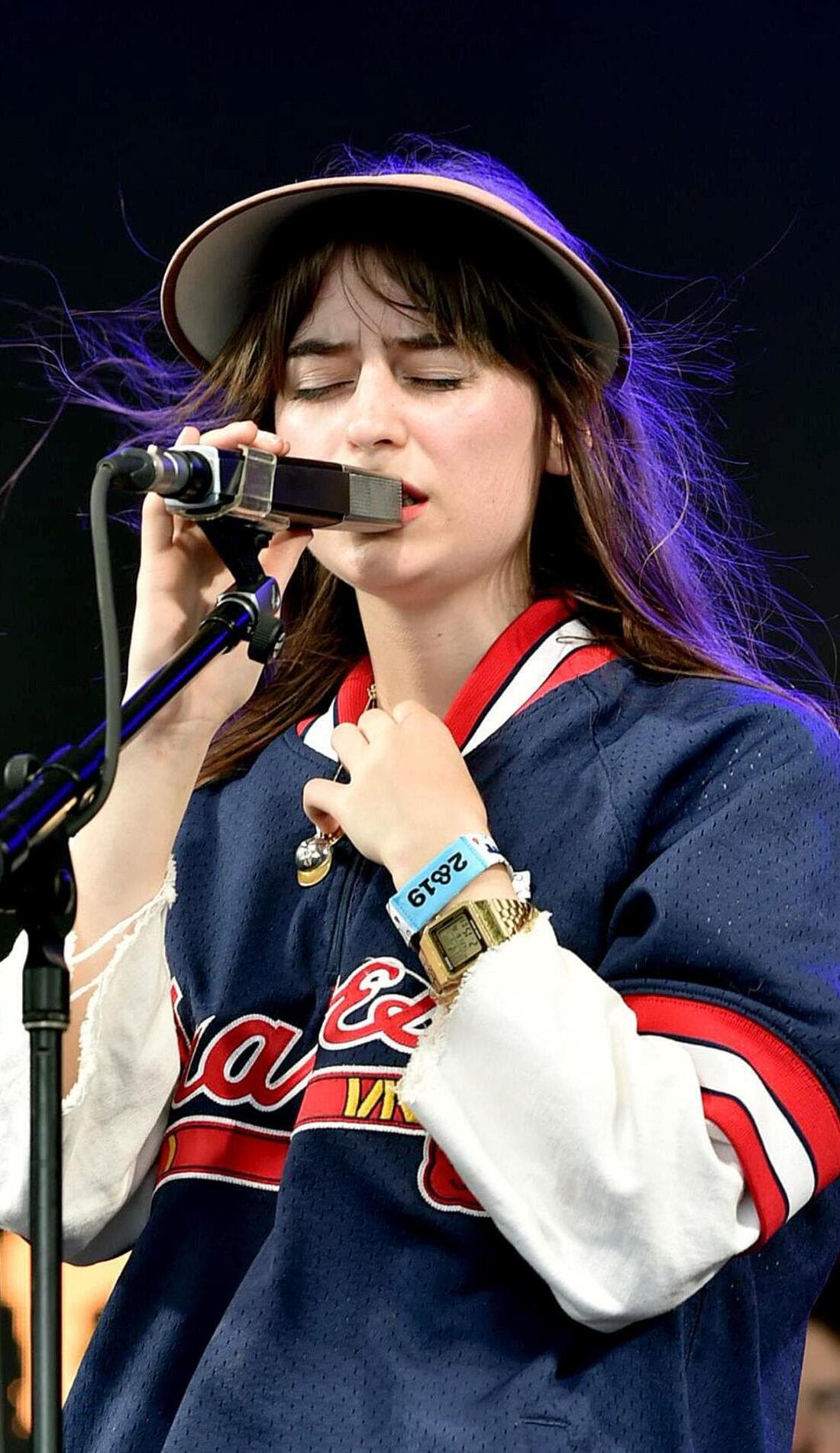 Faye Webster in Jacksonville, 2024 Concert Tickets | SeatGeek